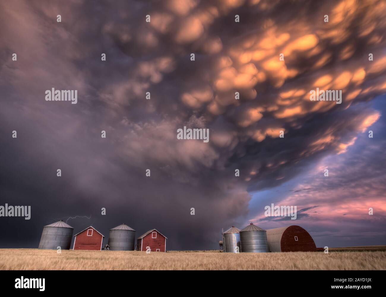 Heavy storm sunset hi-res stock photography and images - Alamy