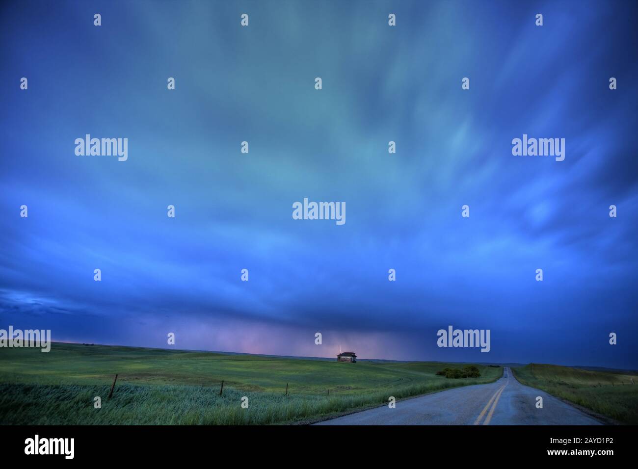 Crop fire at night hi-res stock photography and images - Alamy