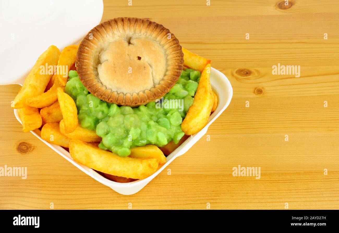 Pie with mushy peas chips hi-res stock photography and images - Alamy