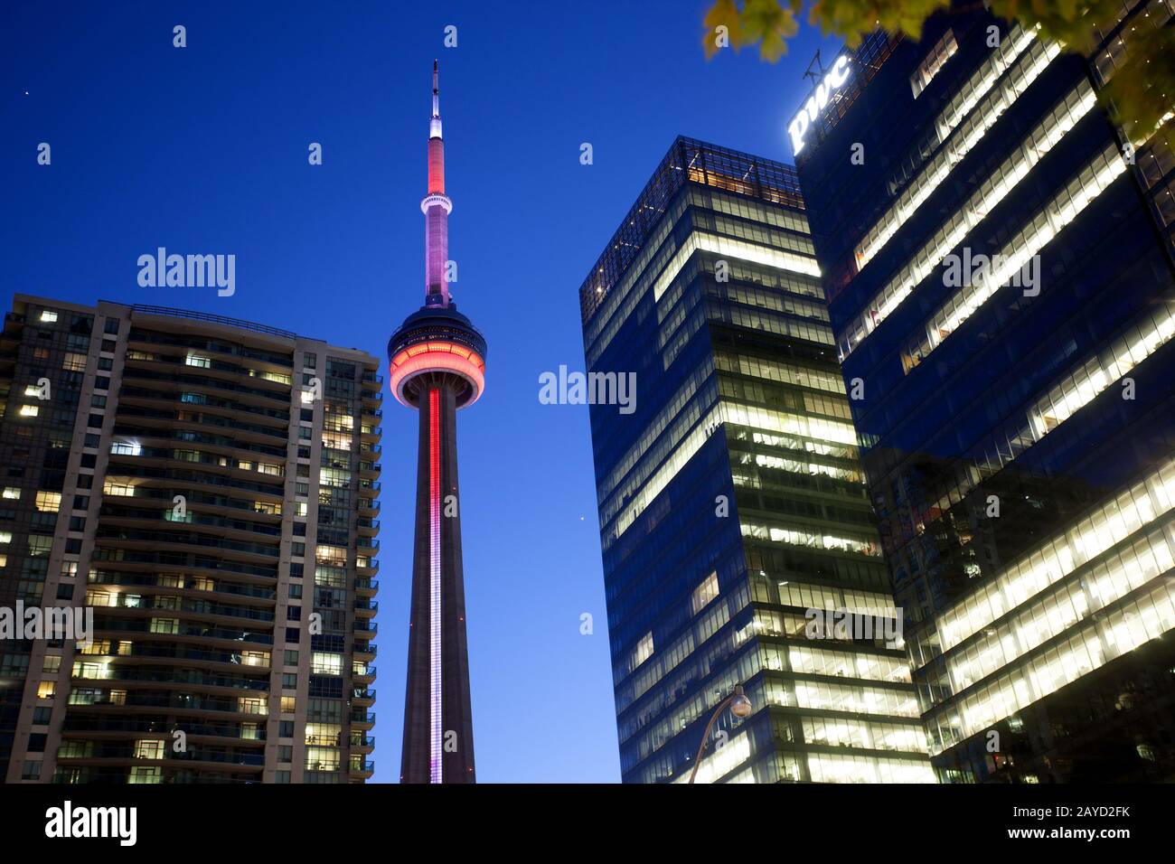 Toronto cityscape stunning hi-res stock photography and images - Alamy