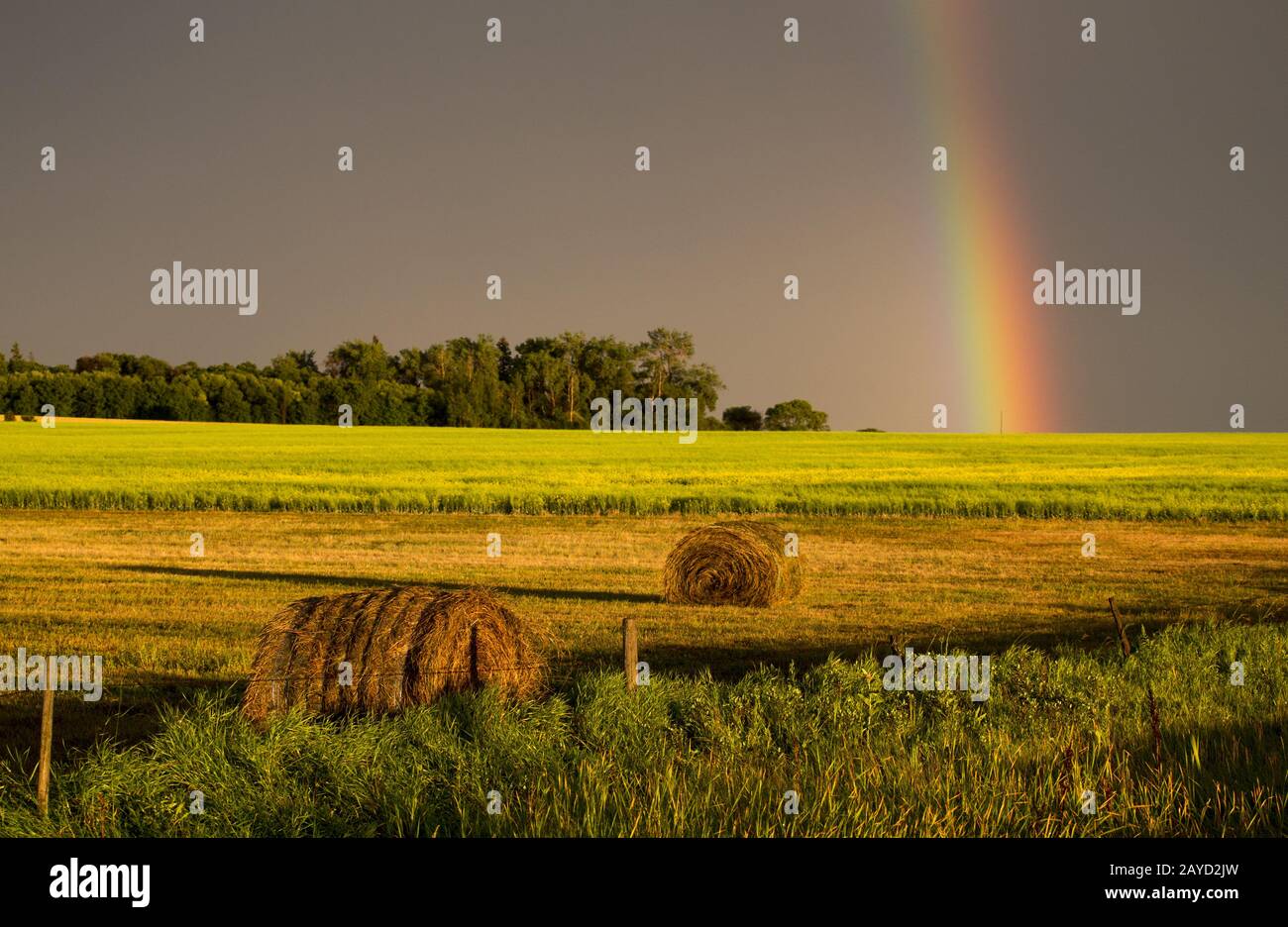 Storm Clouds Prairie Sky Rainbow Stock Photo - Alamy