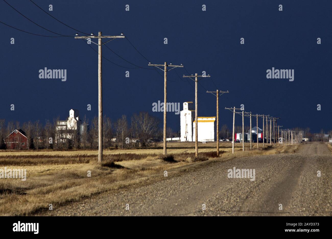 Prairie Elevator Saskatchewan Stock Photo - Alamy