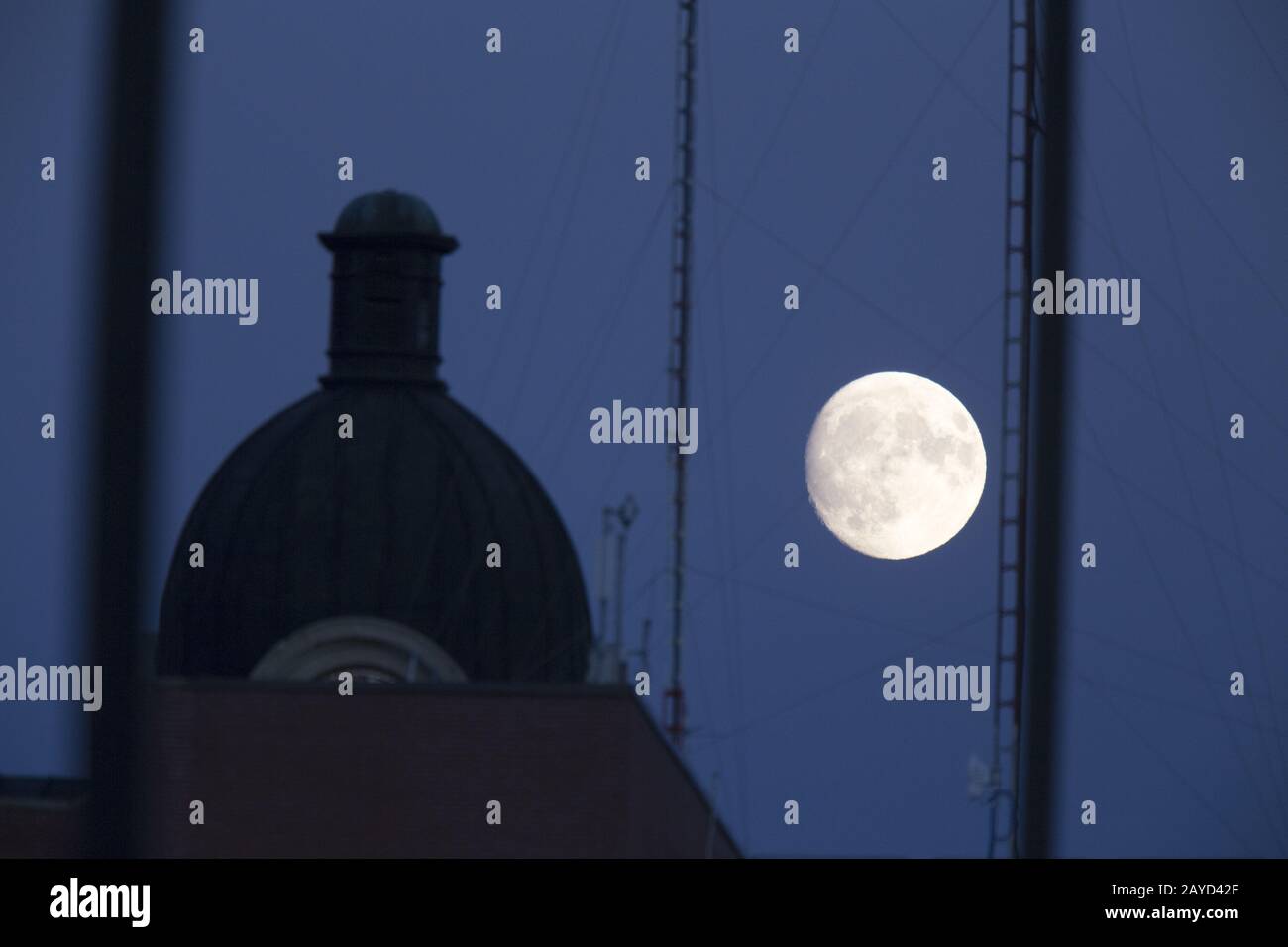 Moon city hi-res stock photography and images - Alamy