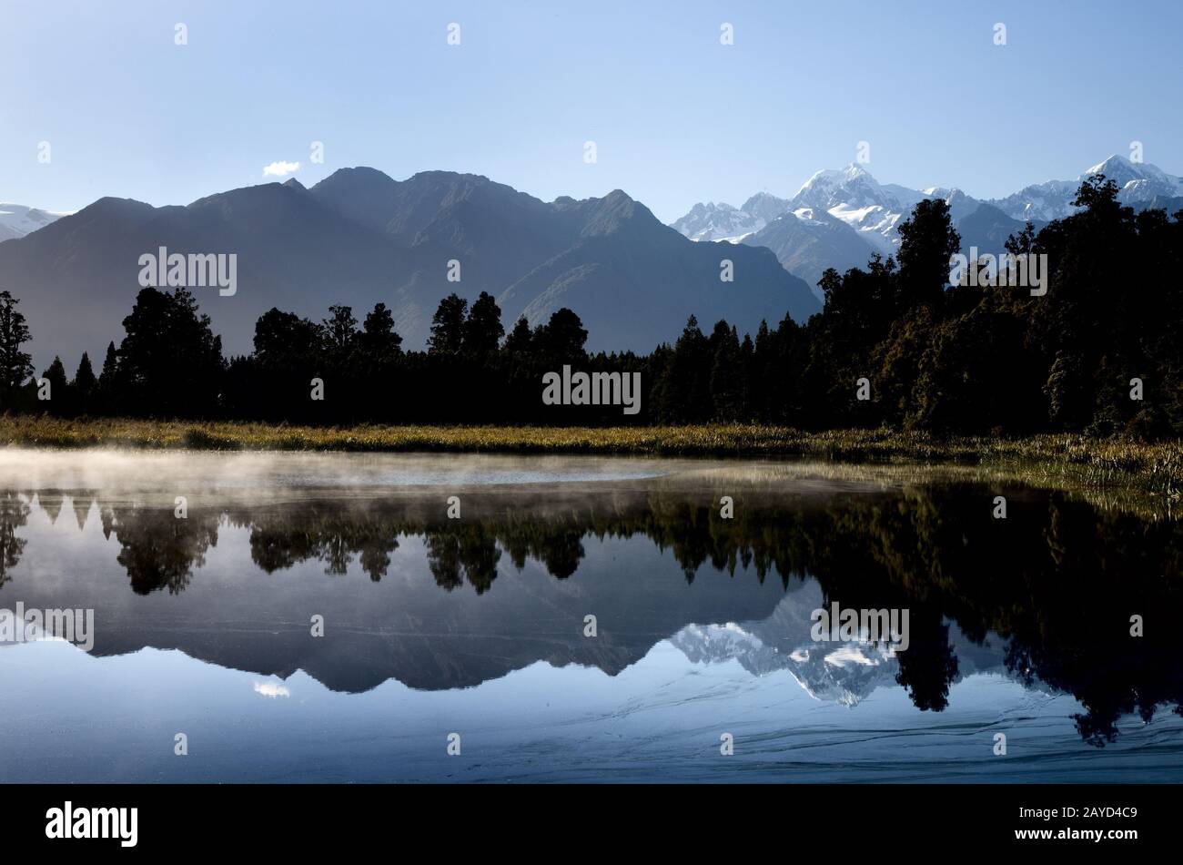 Lake Matheson New Zealand Stock Photo - Alamy