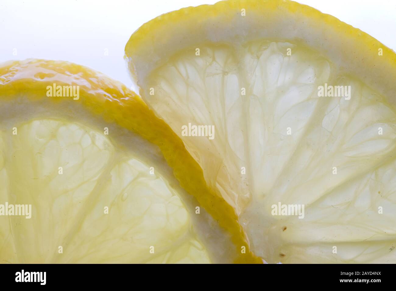 Close up slice lemon hi-res stock photography and images - Alamy
