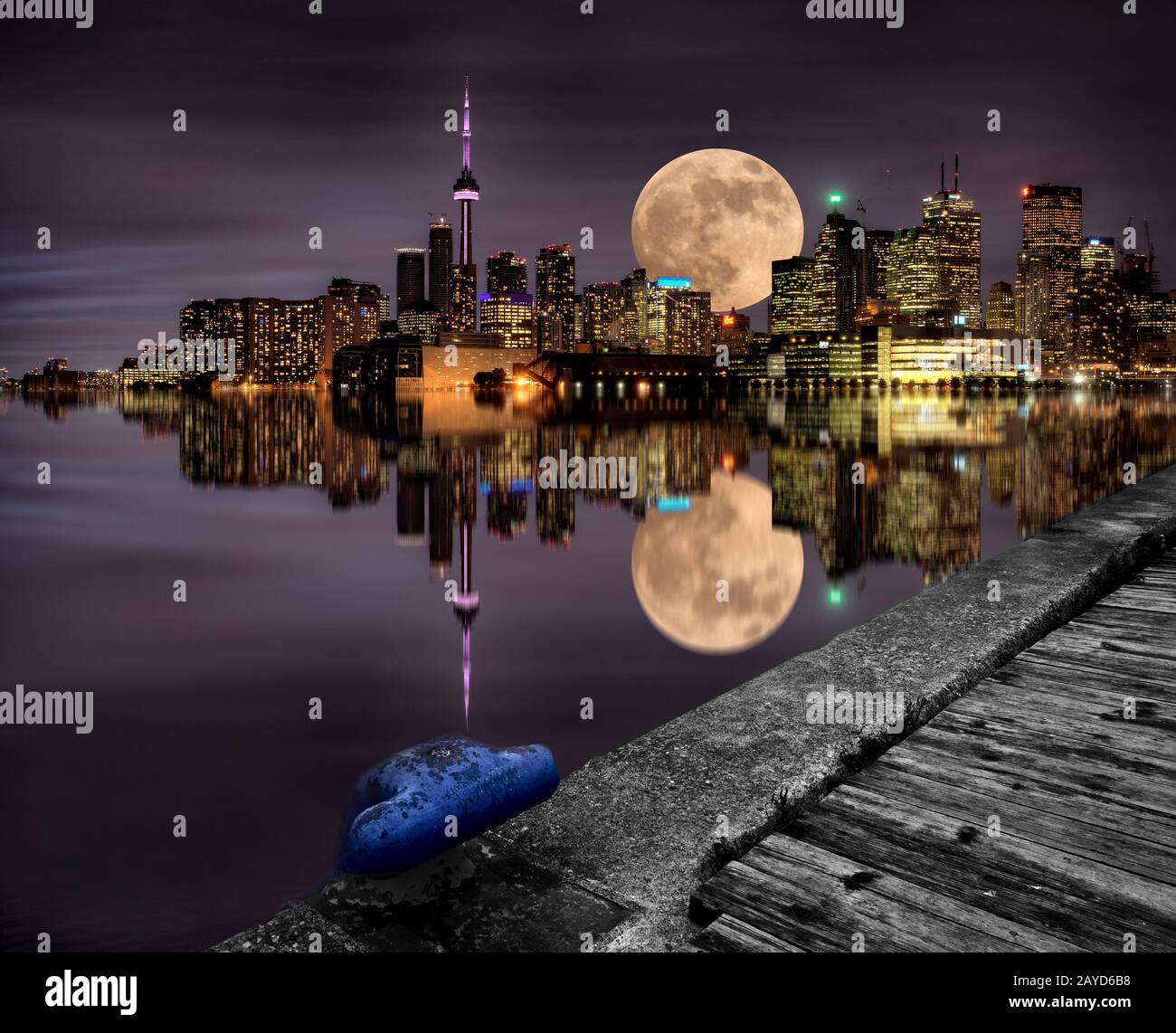 View of cn tower and moon hi-res stock photography and images - Alamy