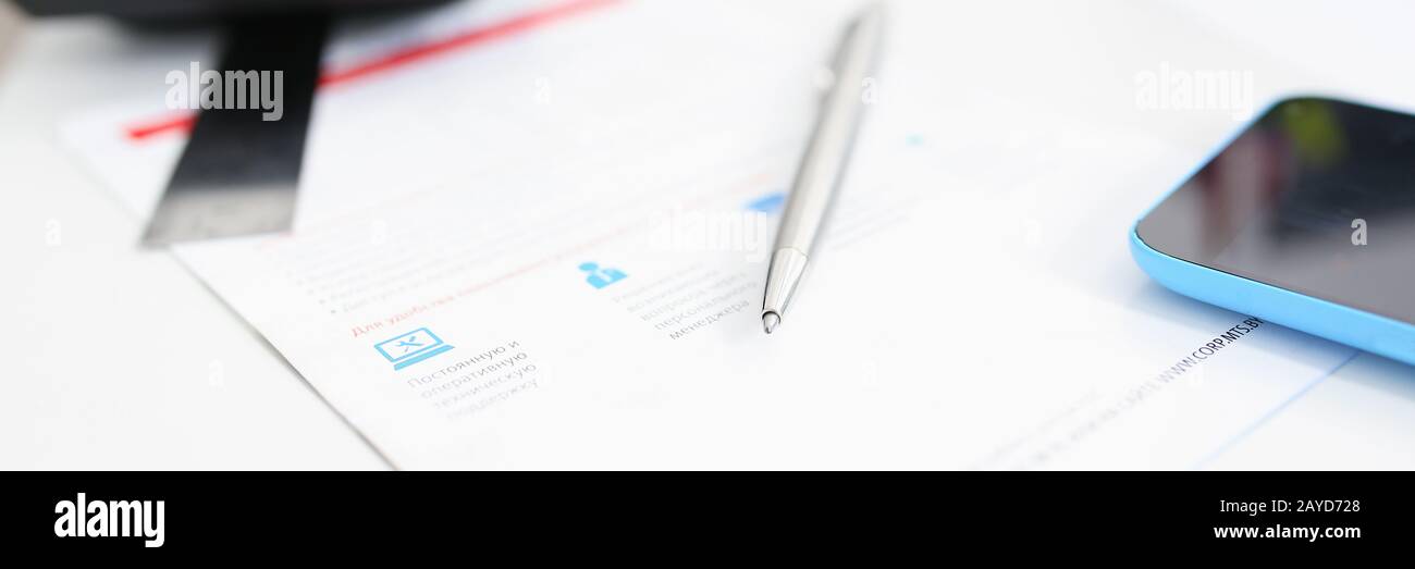 Group of people deliberate on problem with infographics Stock Photo - Alamy