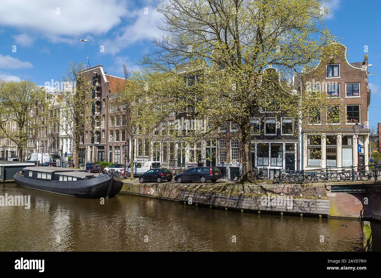 Amsterdam river view hi-res stock photography and images - Alamy