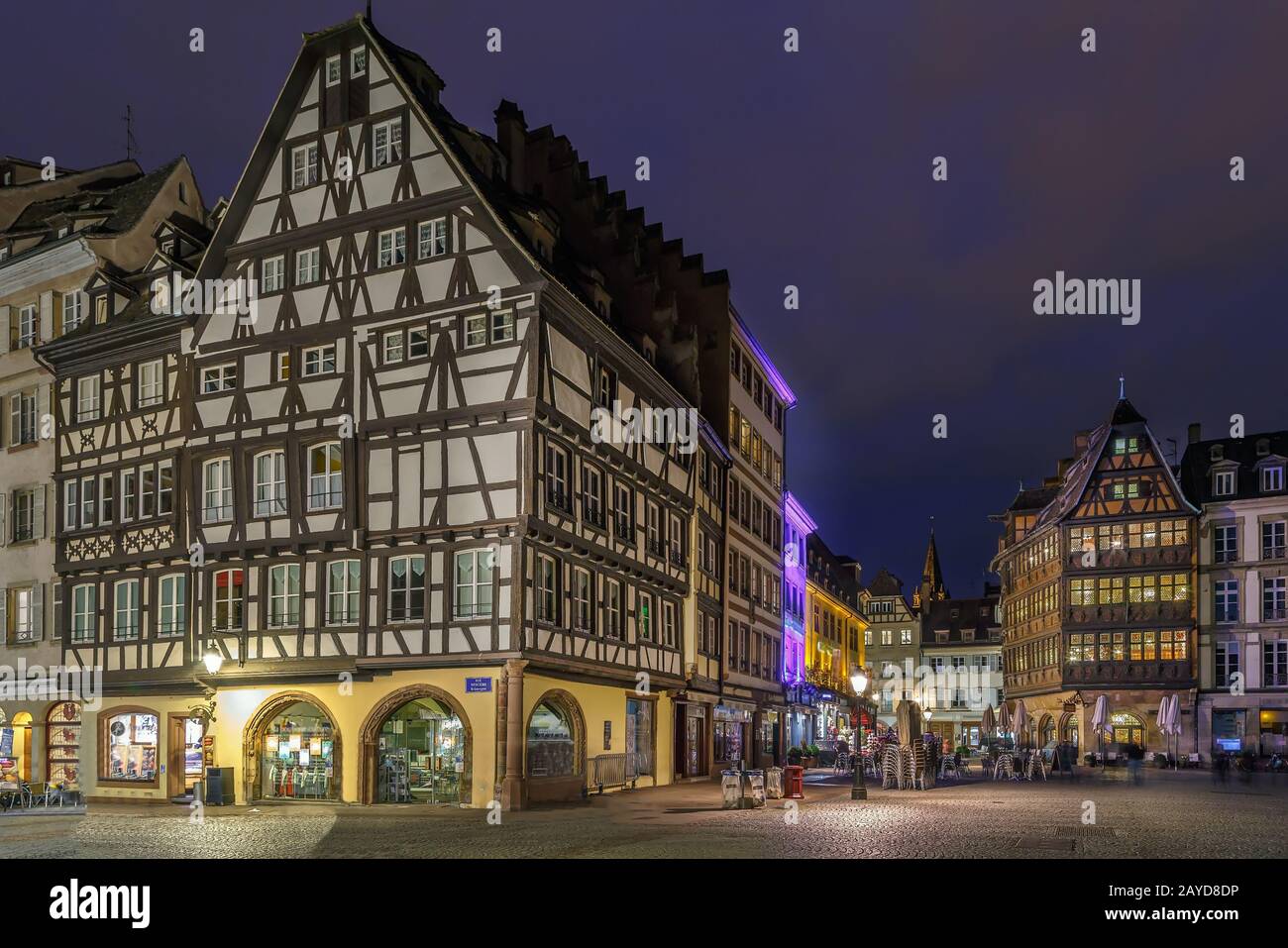 Strasbourg cathedral square hi-res stock photography and images - Alamy