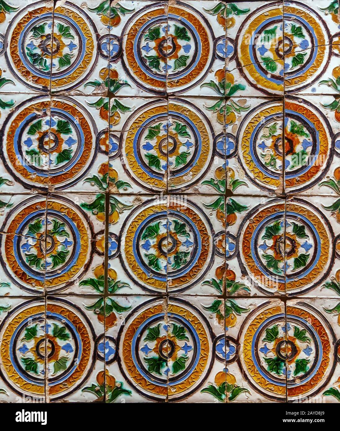 Spanish ceramic wall tile hi-res stock photography and images - Alamy