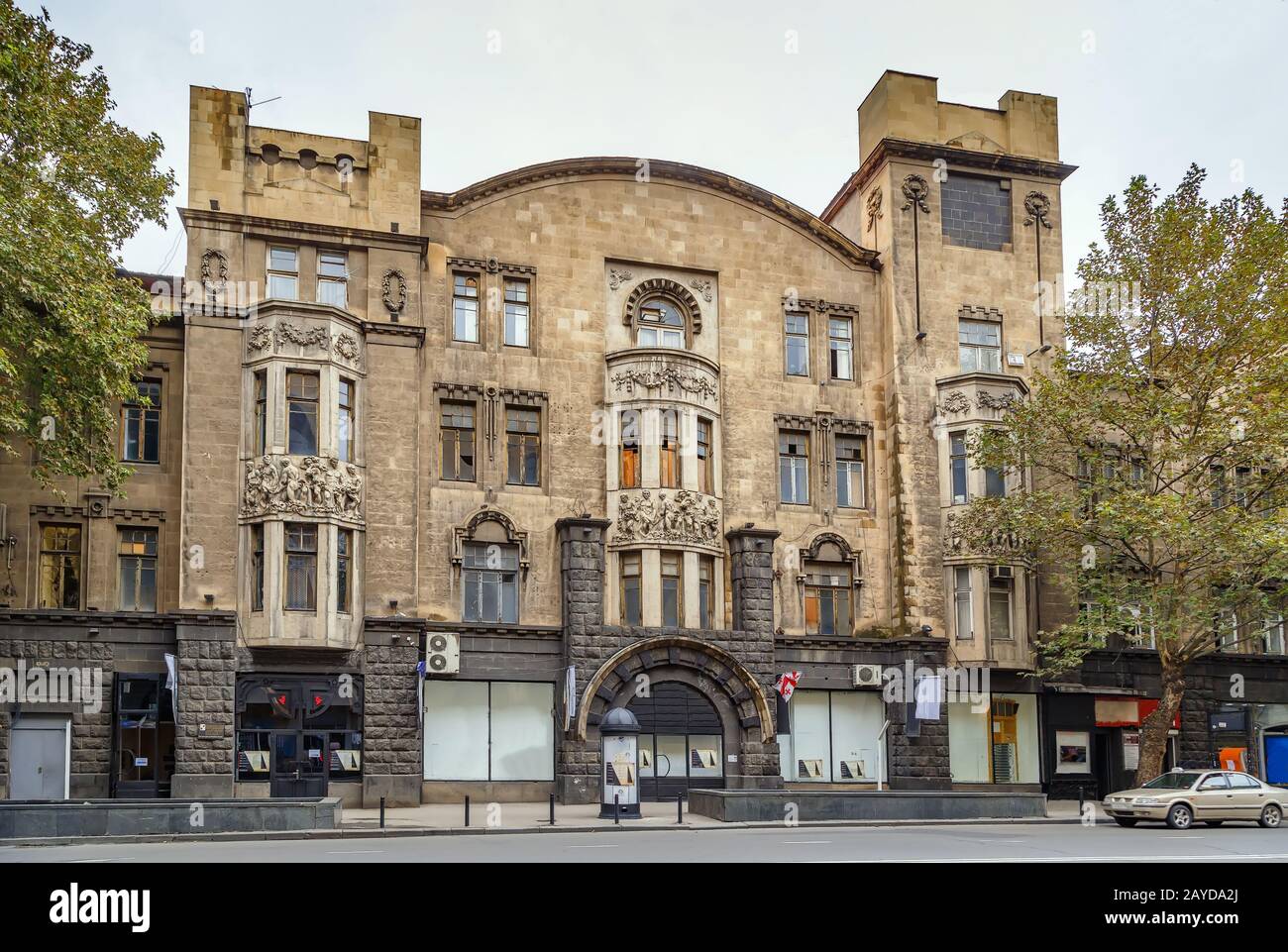 Old house of tbilisi hi-res stock photography and images - Alamy
