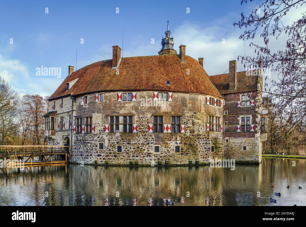 Vischering castle hi-res stock photography and images - Alamy