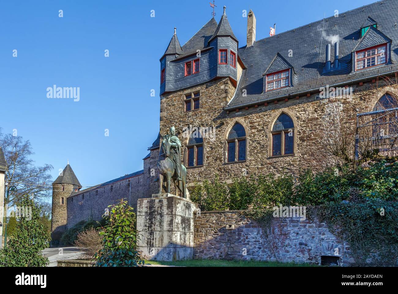 Burg castle germany hi-res stock photography and images - Alamy