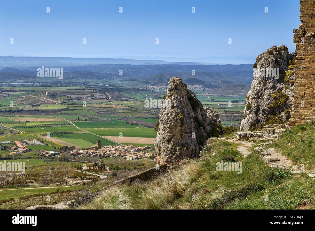 Fields of aragon hi-res stock photography and images - Alamy