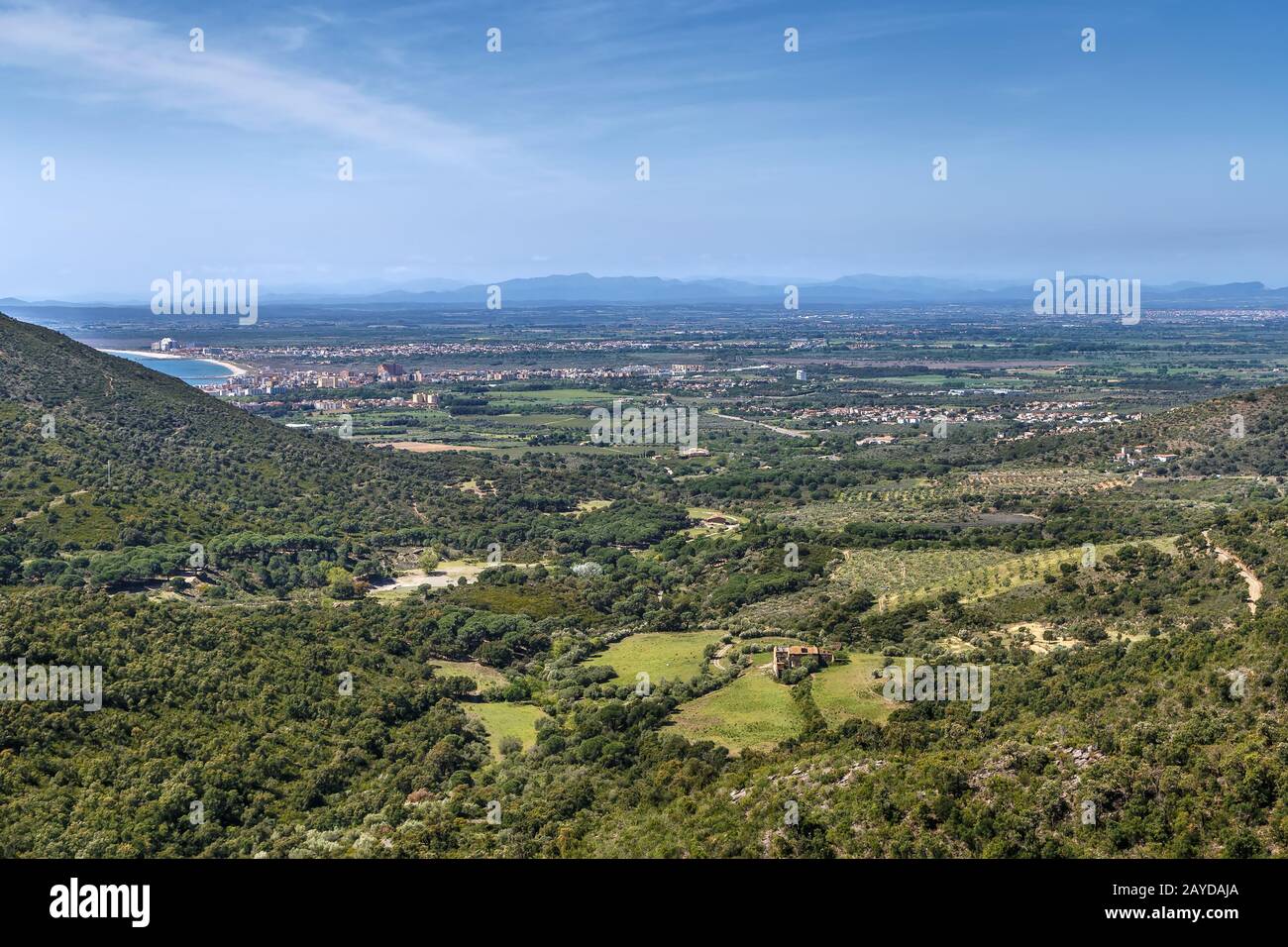 Roses landscape hi-res stock photography and images - Alamy