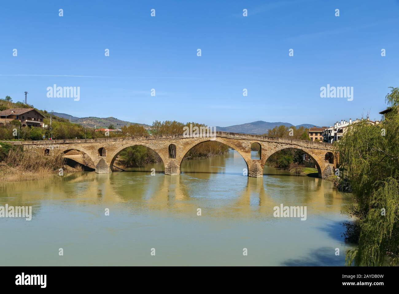 Bridge pilgrimage stone spain hi-res stock photography and images - Alamy