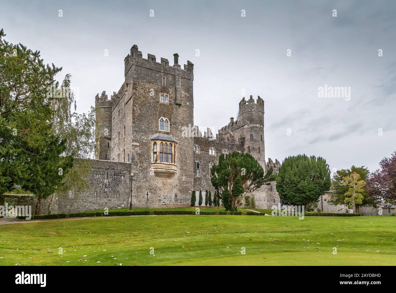 Kilkea castle hi-res stock photography and images - Alamy