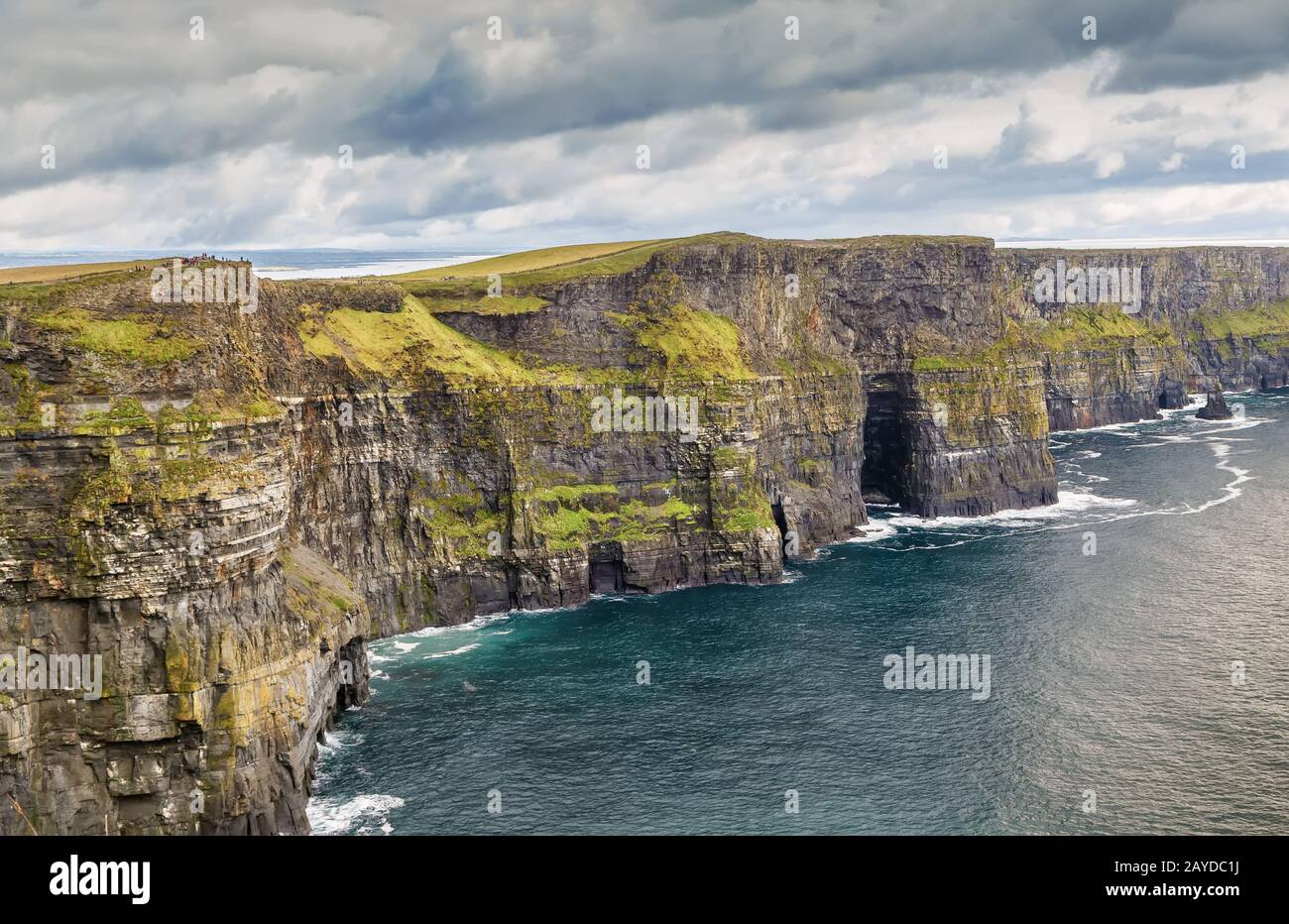Beautiful ireland cliffs hi-res stock photography and images - Alamy