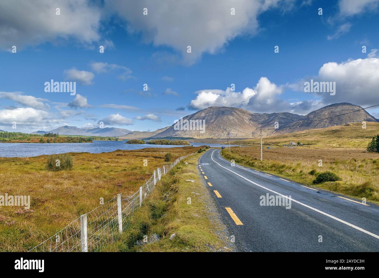 Landscape with Inagh lake, Ireland Stock Photo - Alamy