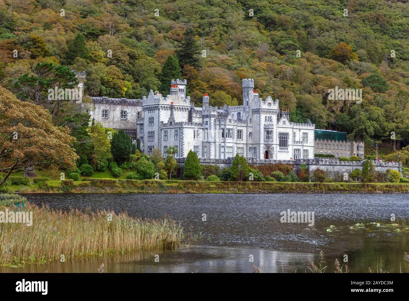 Kylemore abbey tourism hi-res stock photography and images - Alamy