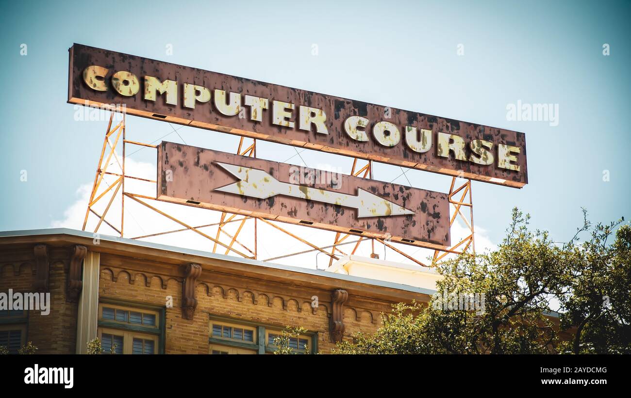 Street Sign COMPUTER COURSE Stock Photo - Alamy
