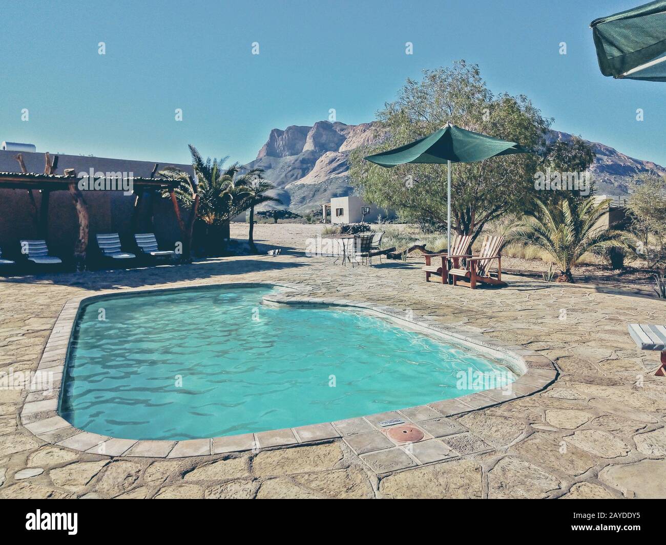 Beautiful swimming pool luxury resort hi-res stock photography and ...