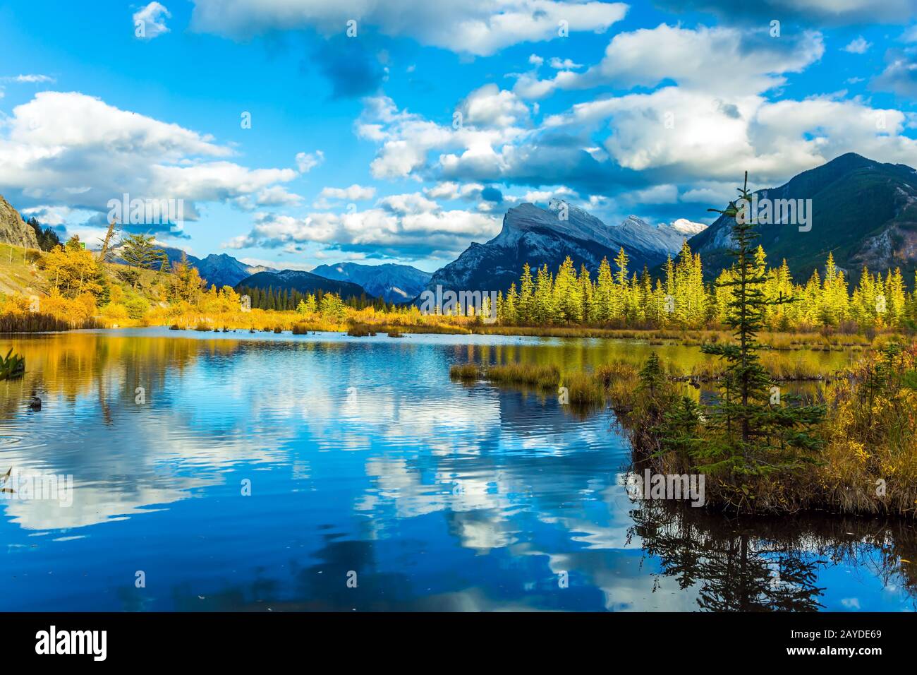 Vermilion clouds hi-res stock photography and images - Alamy