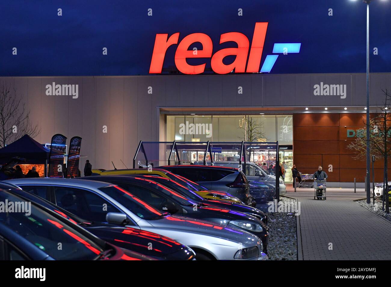 Real C Around 30 markets are closed after sales. Around 30 of the ...