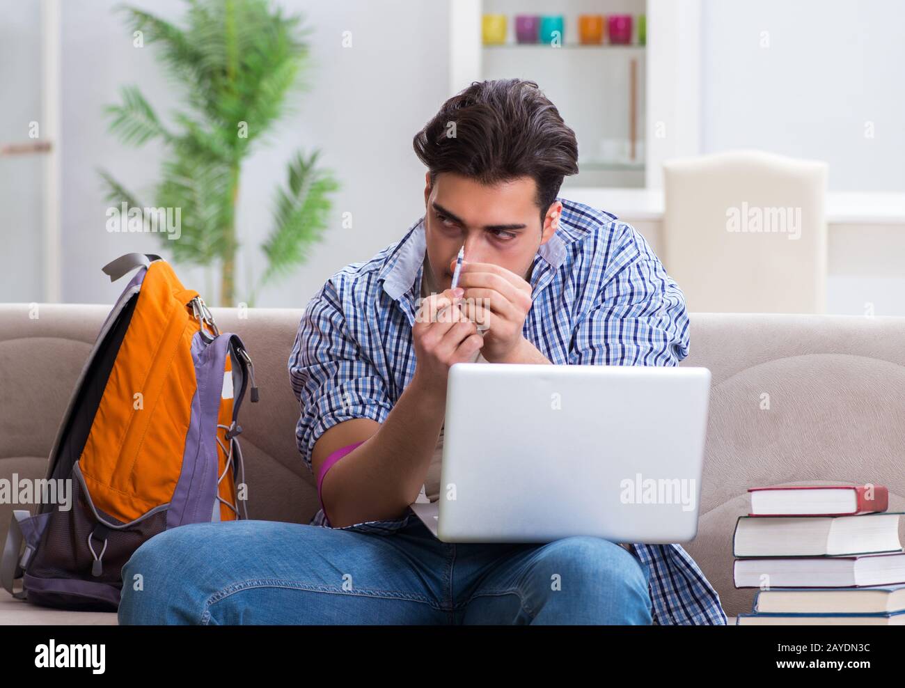 Studying student drug hi-res stock photography and images - Alamy