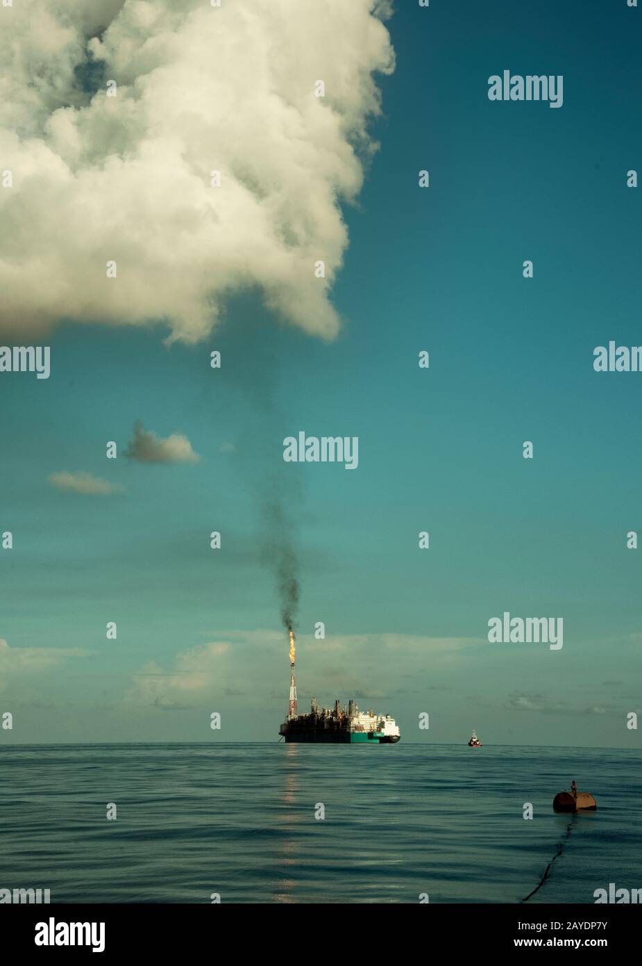 Liquify natural gas hi-res stock photography and images - Alamy