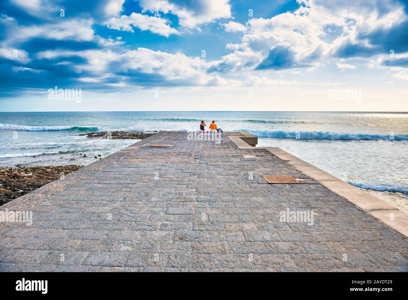 People of the stone hi-res stock photography and images - Alamy