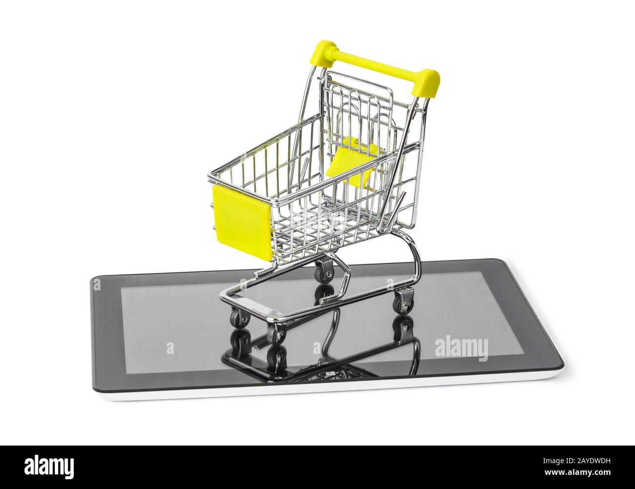 Tablet pc and shopping cart Stock Photo - Alamy