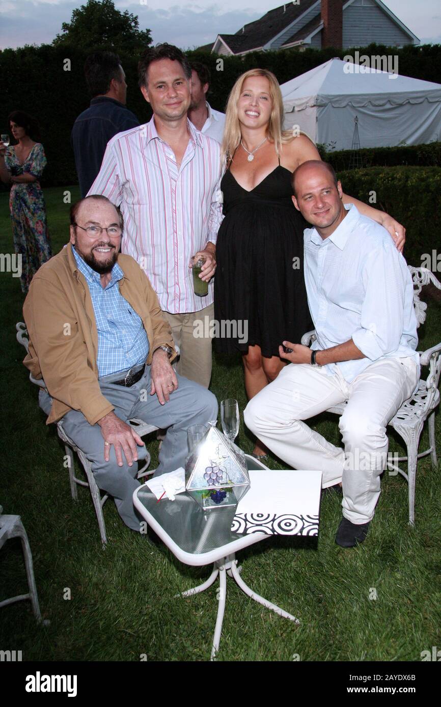 Scott fishkind hi-res stock photography and images - Alamy