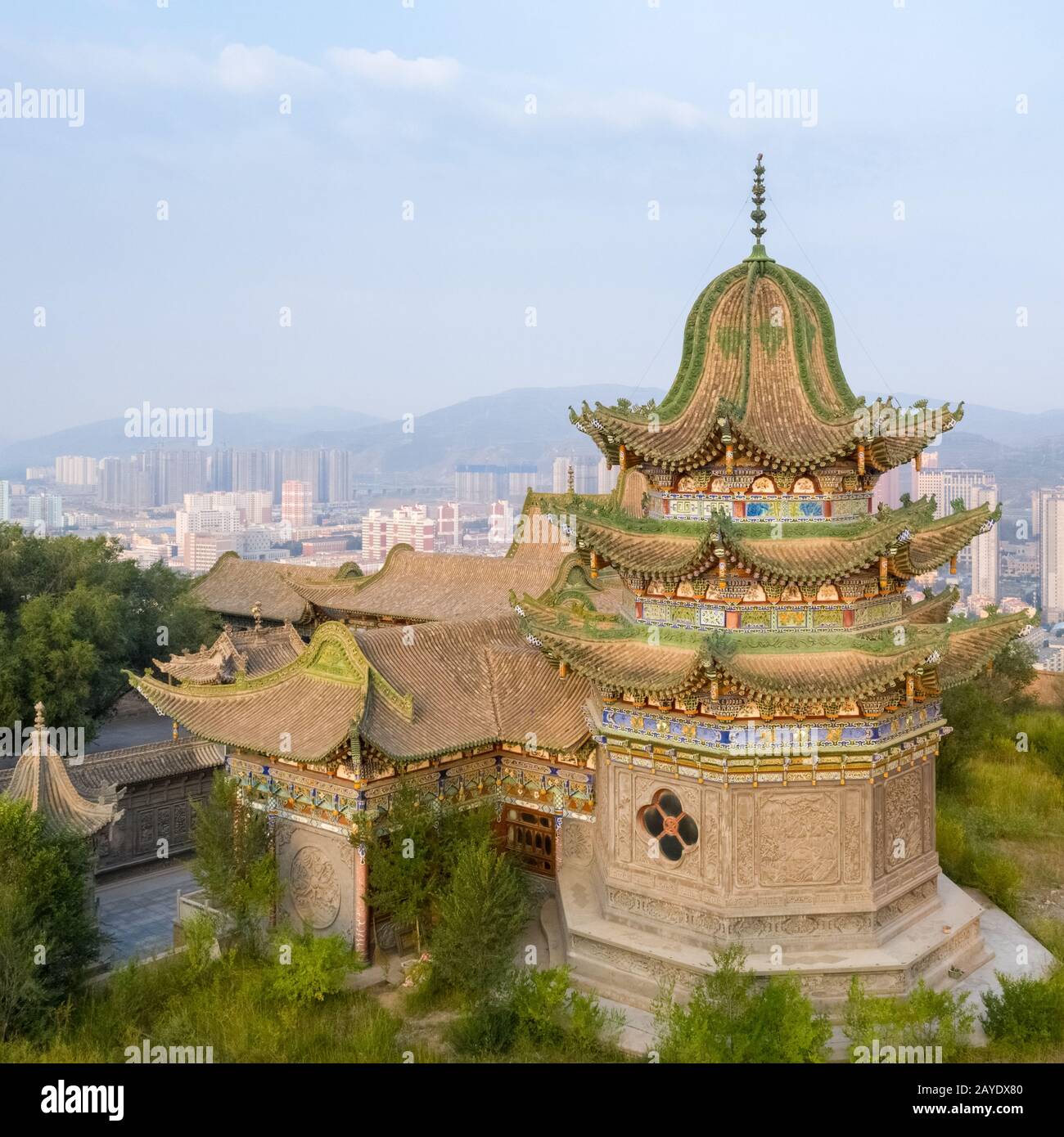 Gongbei temple hi-res stock photography and images - Alamy