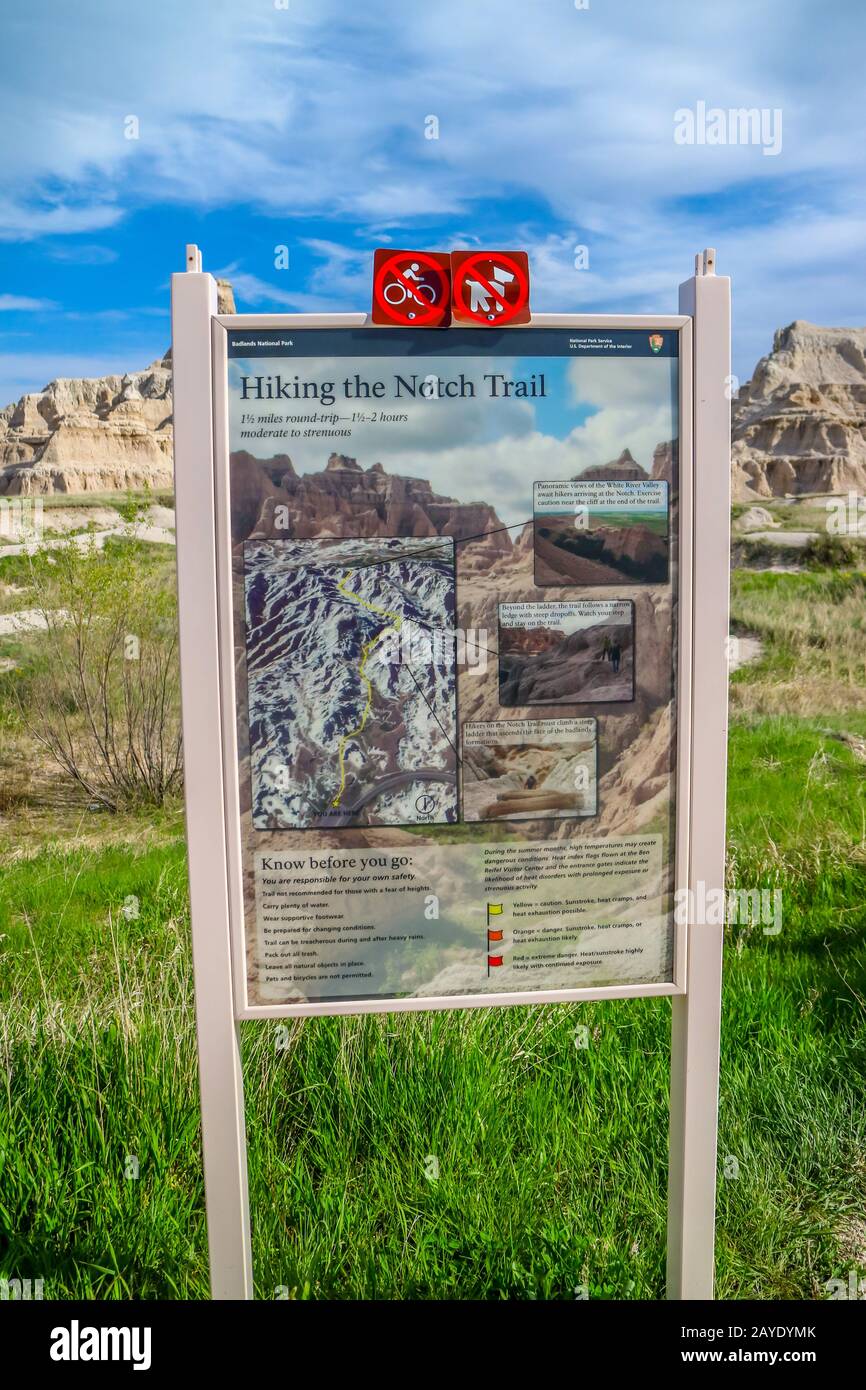 Badlands national park entrance sign hi-res stock photography and ...