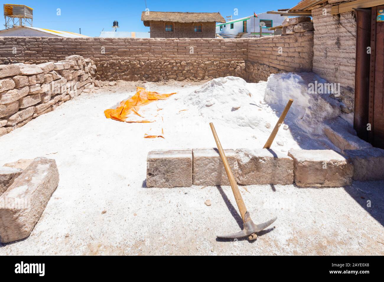 Salt processing hi-res stock photography and images - Alamy