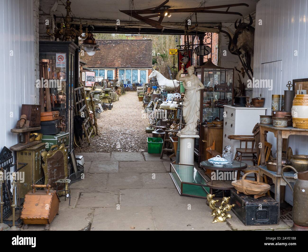 Below Stairs of Hungerford, Antique Dealer, Hungerford, Berkshire ...