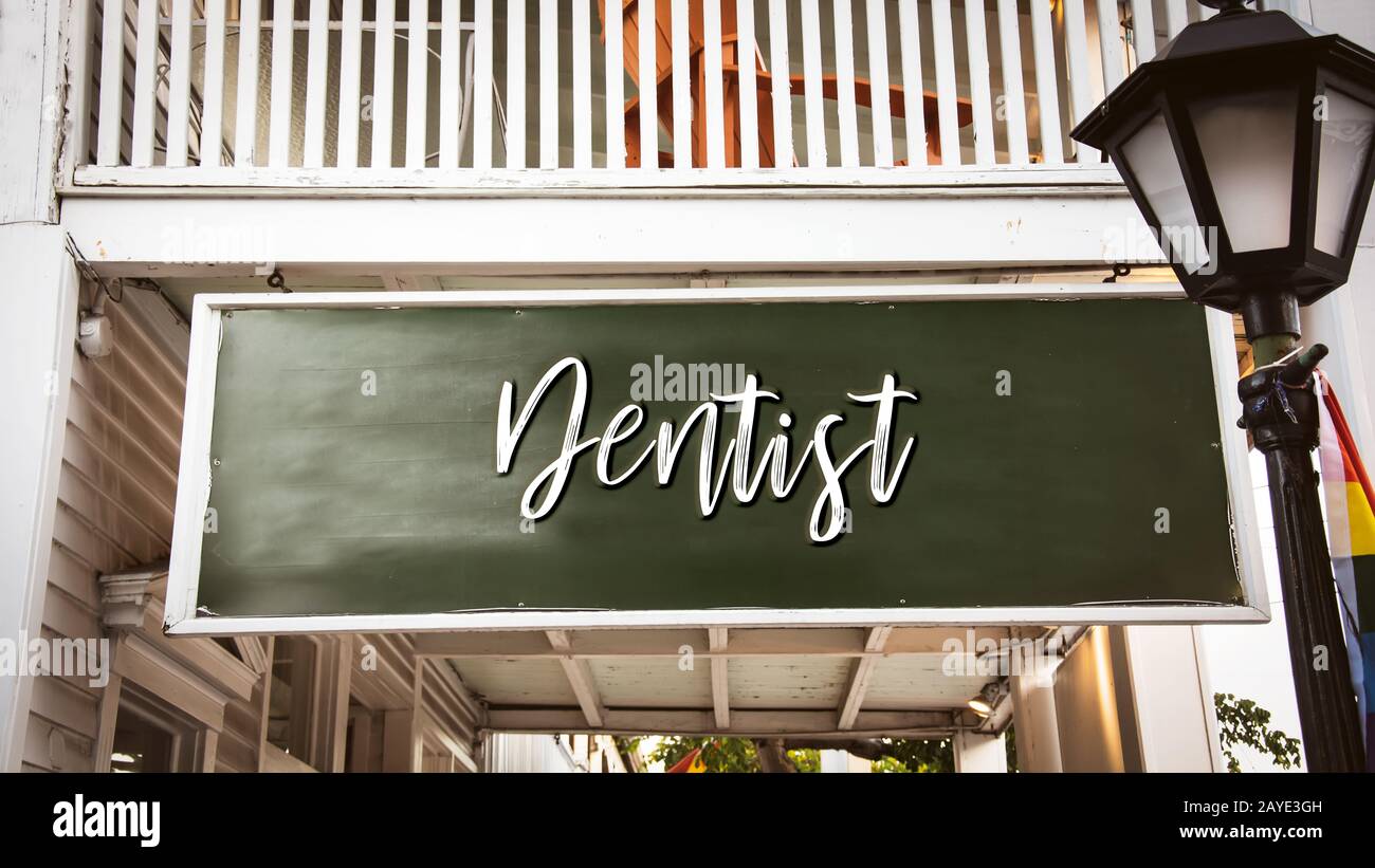 Street Sign to Dentist Stock Photo - Alamy