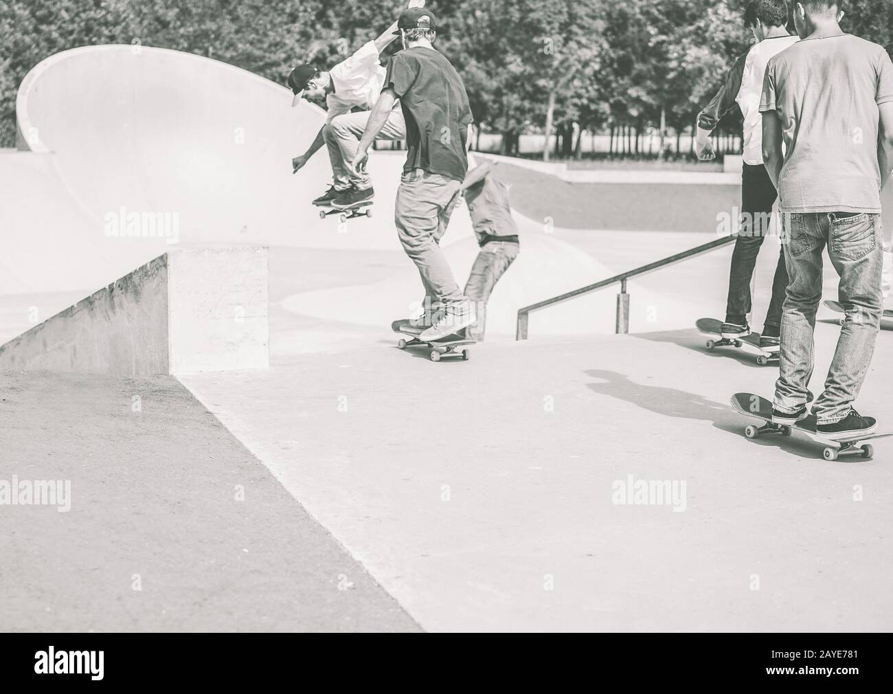 Gang group concept teen hi-res stock photography and images - Alamy