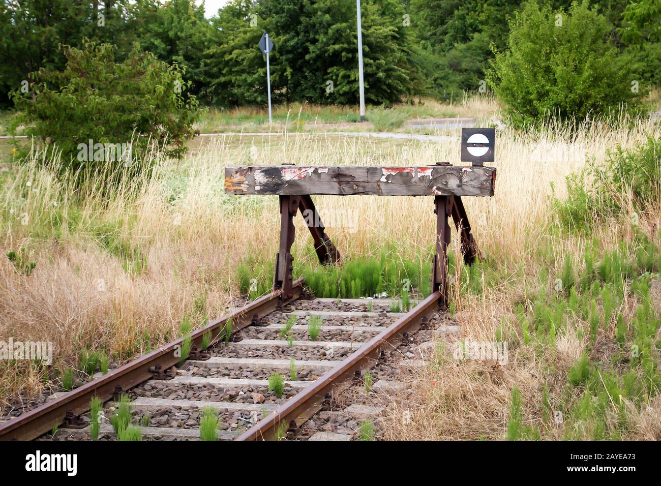 The end of a track system is determined by a buffer Stock Photo - Alamy