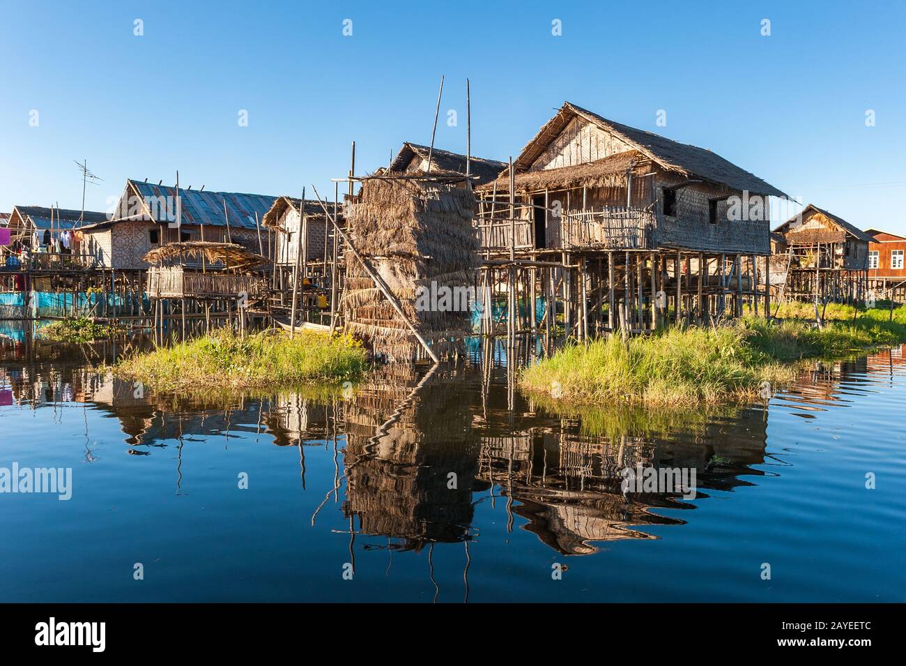 Floating village at Inle Lake, Myanmar Stock Photo - Alamy