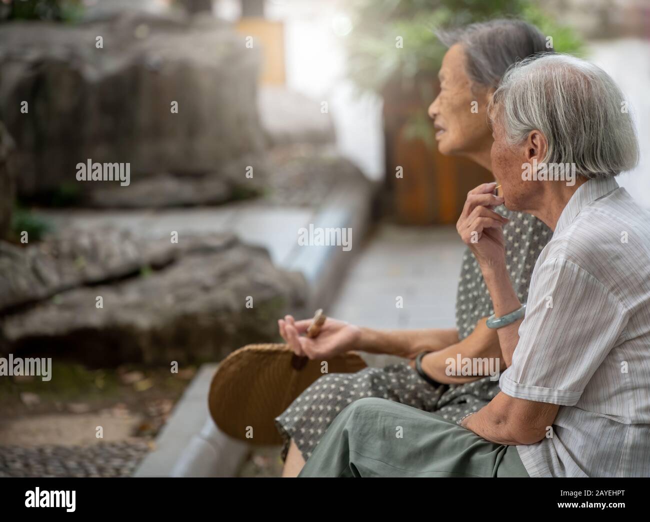Asian pensioners hi-res stock photography and images - Alamy