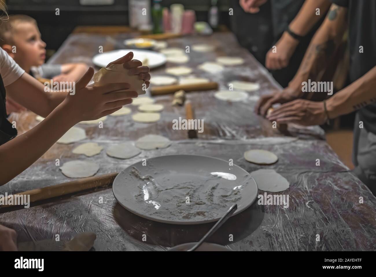 Dumpling making class in China Stock Photo - Alamy