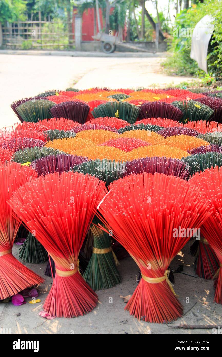 Vietnamese handmade incense sticks hi-res stock photography and images ...