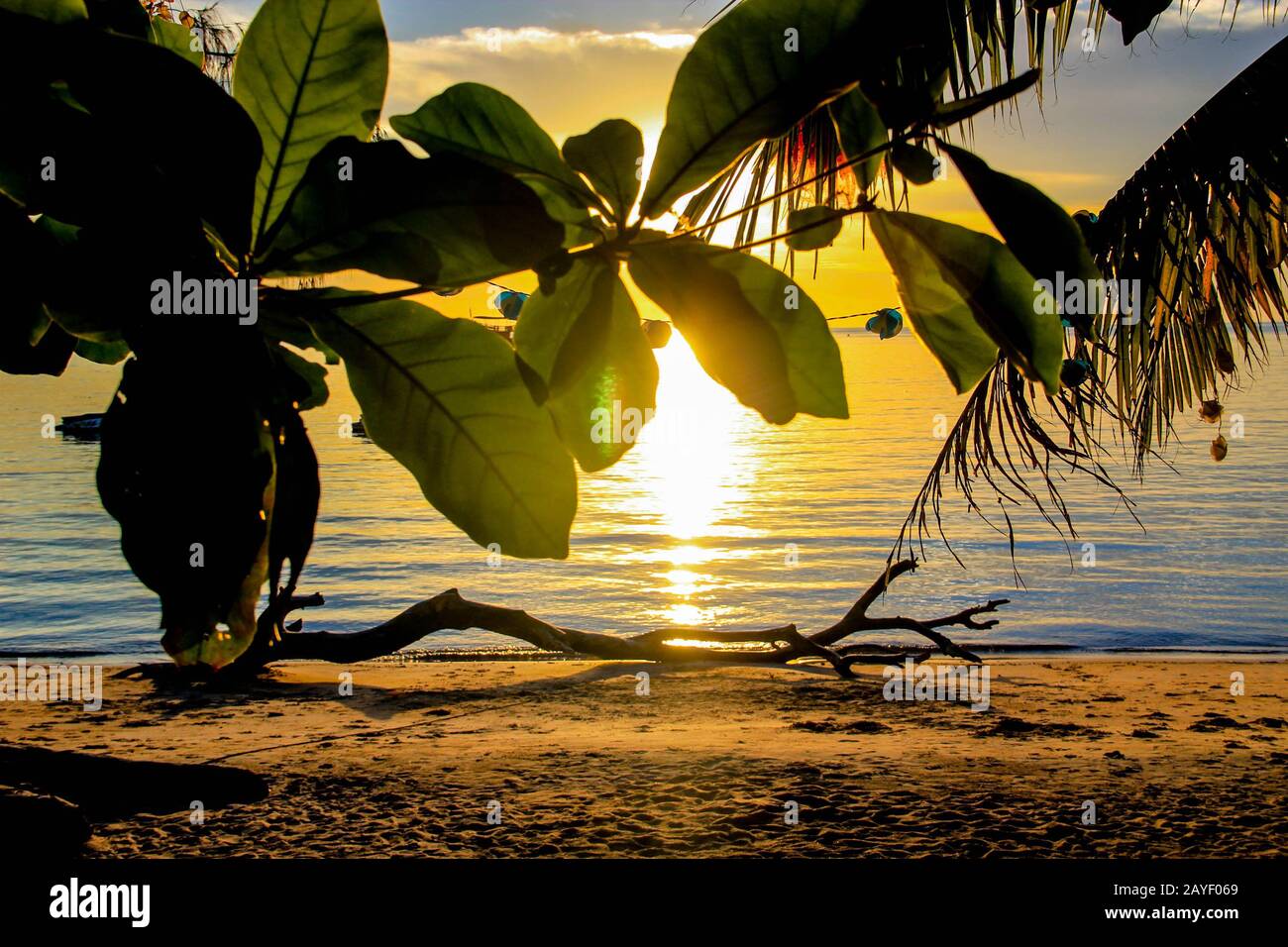 Beautiful sunset above the sea of Thailand Asia Stock Photo - Alamy
