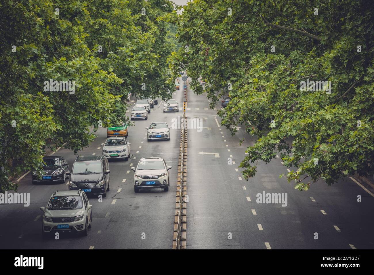 Three Lane Freeway High Resolution Stock Photography and Images - Alamy