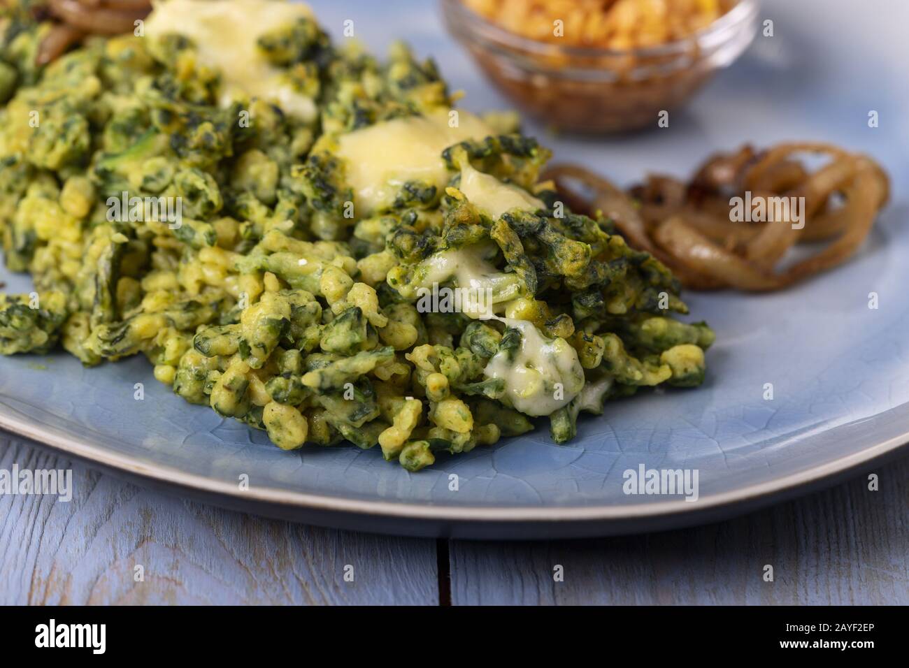 Spinatspaetzle hi-res stock photography and images - Alamy