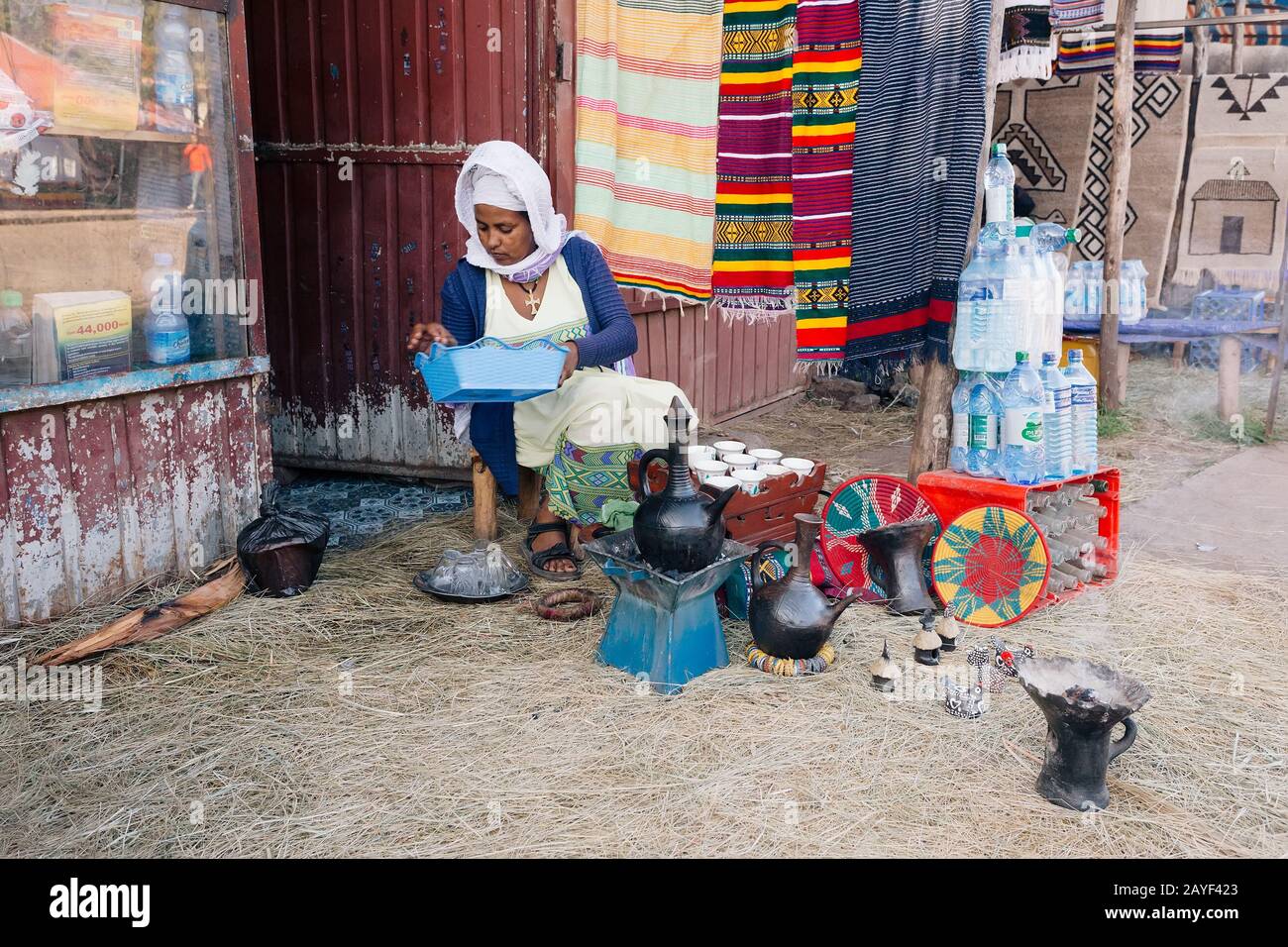Traditional coffee making ethiopia africa hi-res stock photography and ...