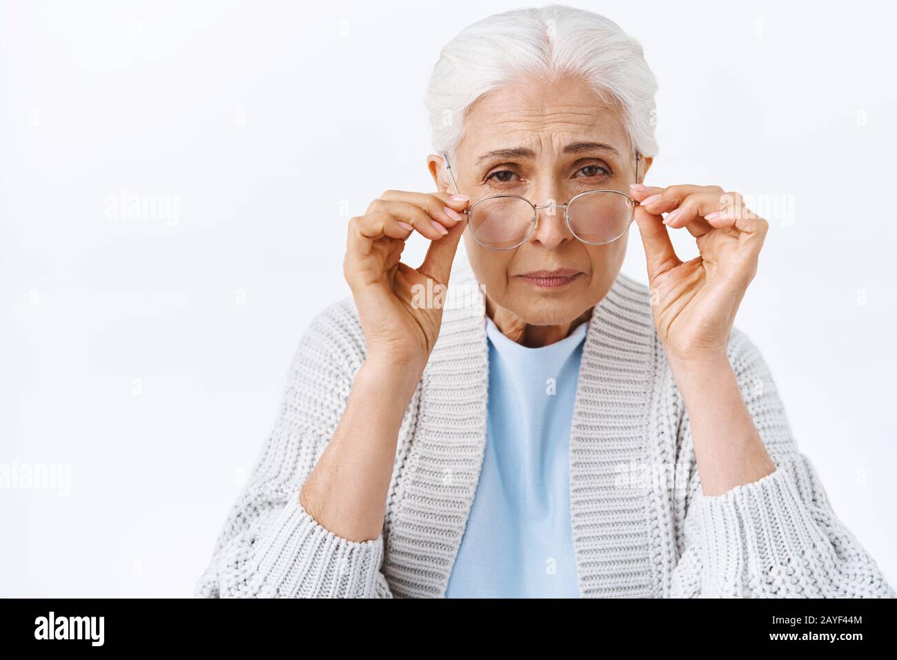 Woman mature read old letters hi-res stock photography and images - Alamy