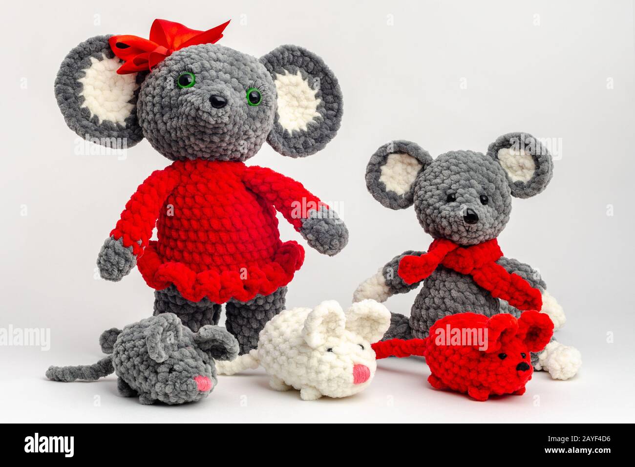 Different knitting yarn on hi-res stock photography and images - Alamy